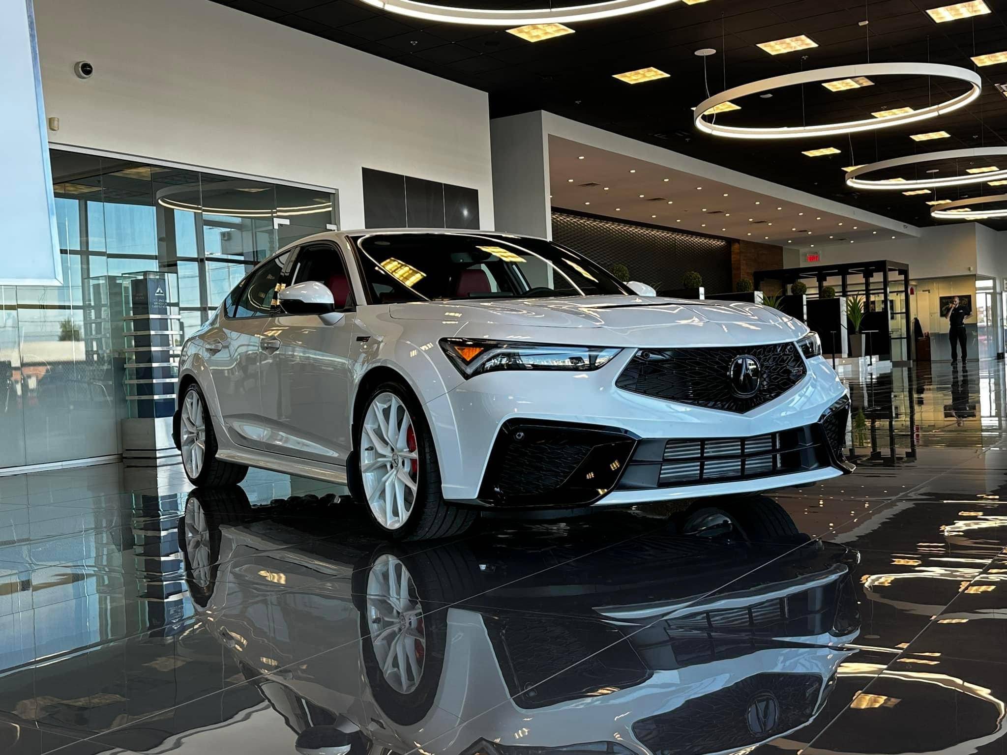 Stock wheels in white | IntegraForums - 2023+ Acura Integra & Type S ...