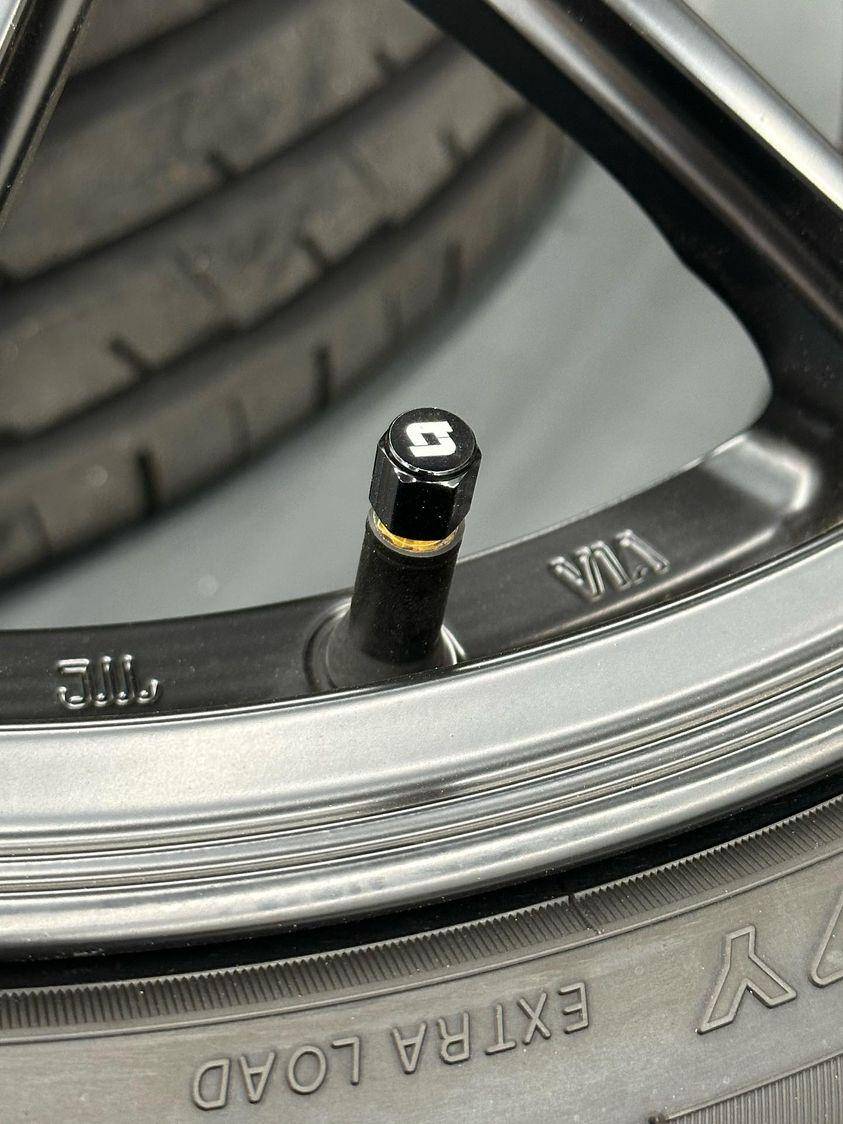 TITAN FORGED WHEELS TS5 18X8.5 35 OFFSET ONLY 10 MILES ON THEM ...