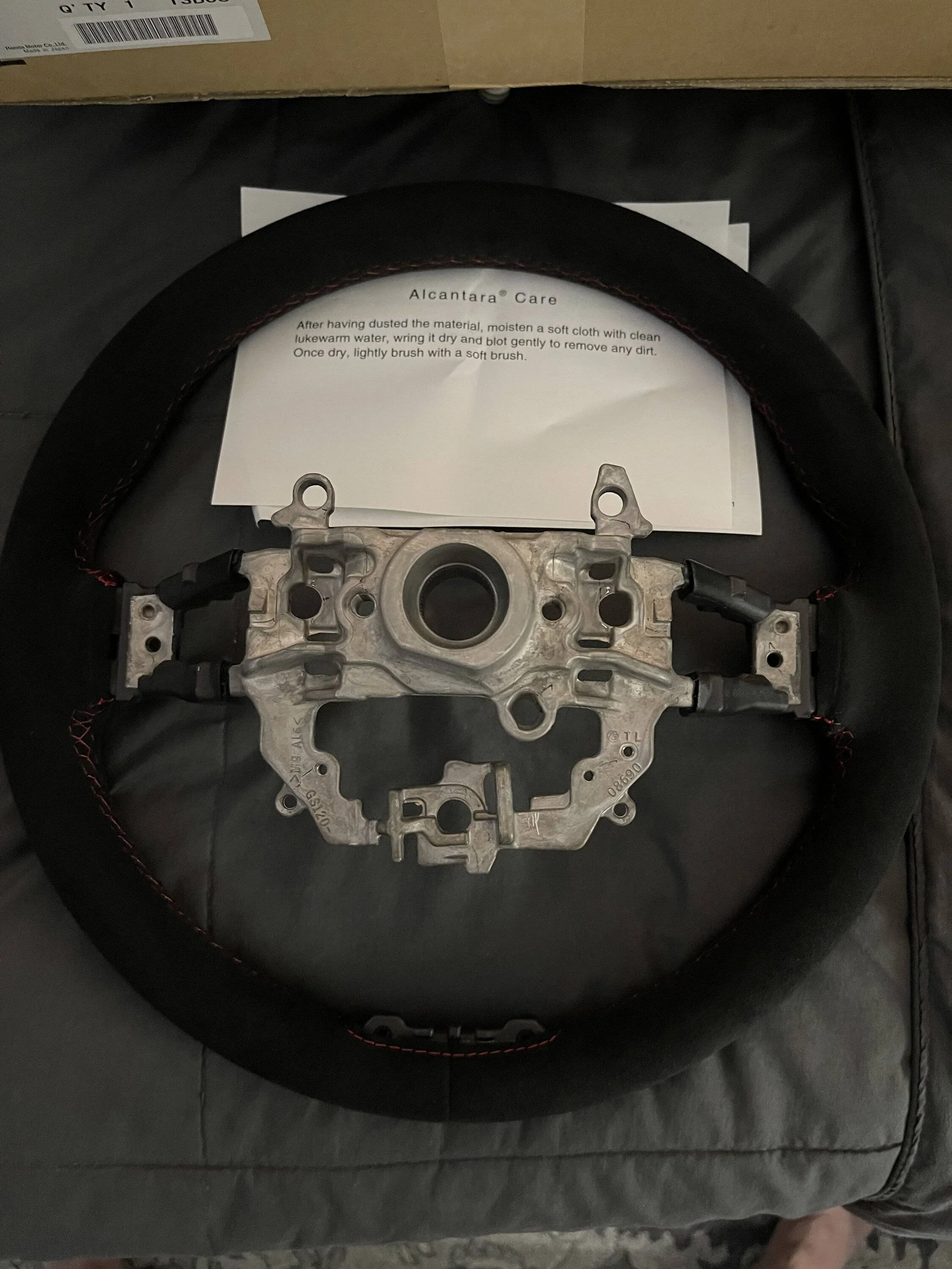 FS: Oem Alcantara Steering Wheel | IntegraForums - 2023+ Acura Integra ...