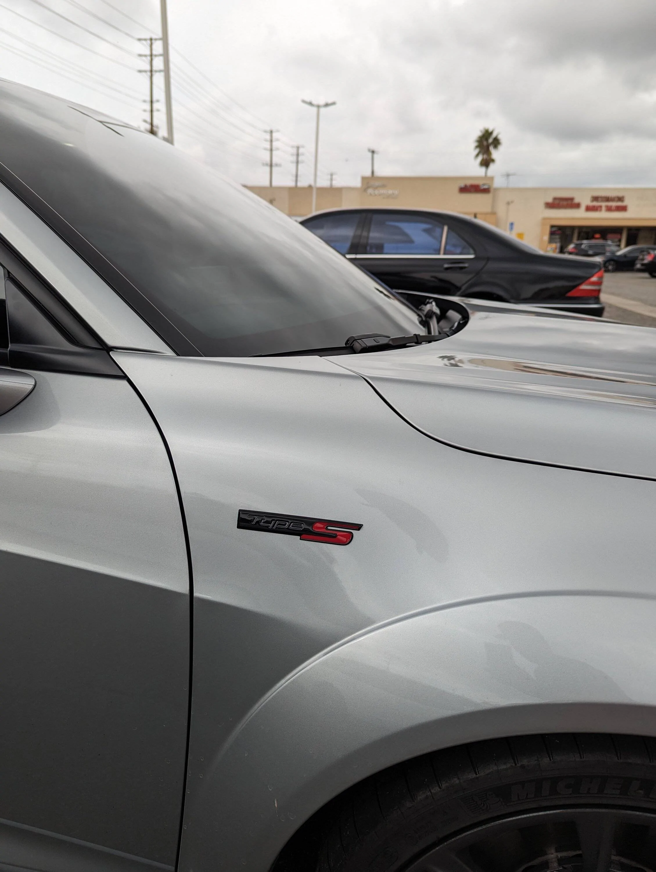 Installation of black emblems cost outrageous | Page 2 | IntegraForums ...