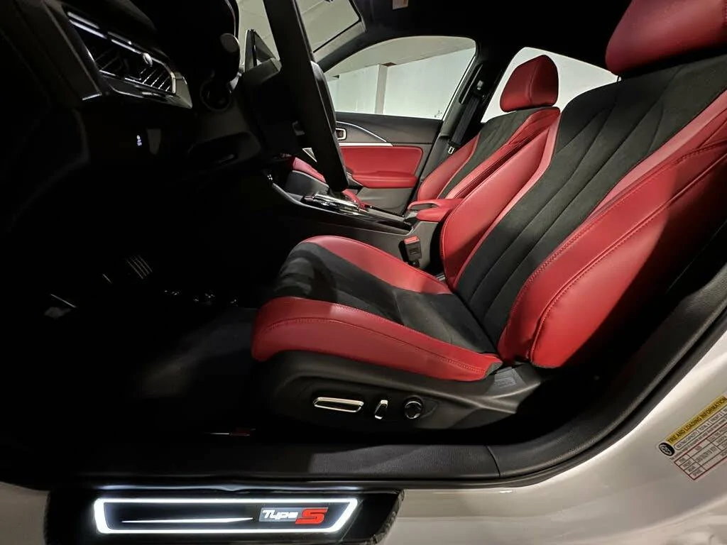 F/S: 2024 Acura Integra Type S White/Red 1,100 miles, Bronze wheels ...